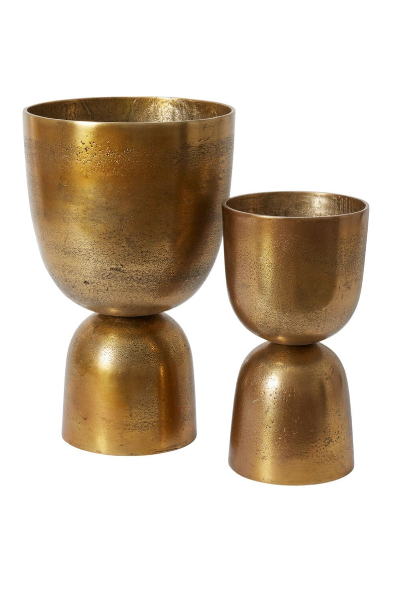Lumos Footed Planter – Megan Molten