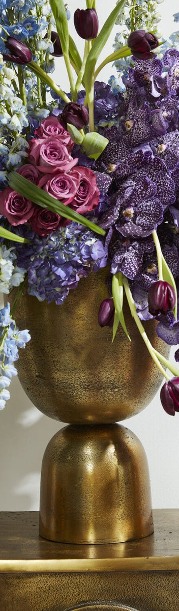 Lumos Footed Planter – Megan Molten