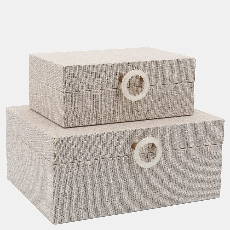 Ivory Box with Ring Closure – Megan Molten